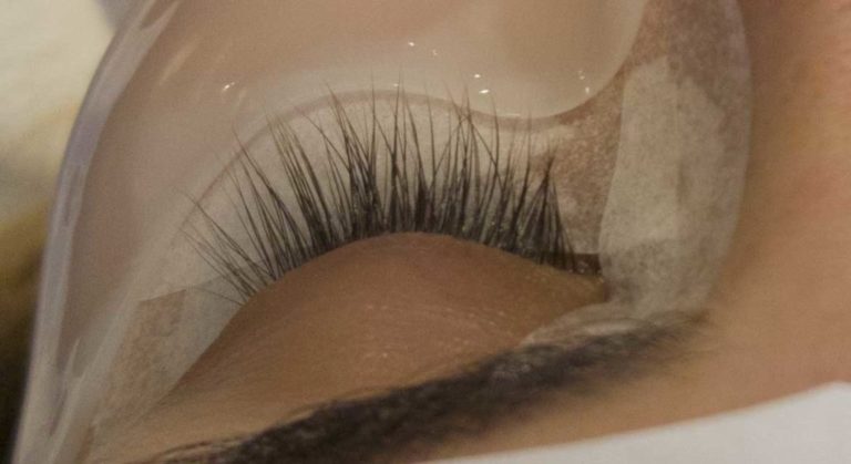 Why Bad Eyelash Extensions Last Longer [with 6 photos]